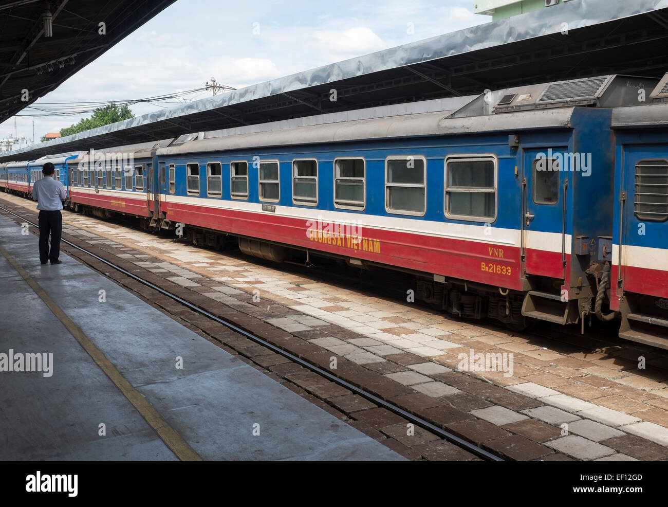 Saigon train hi-res stock photography and images - Alamy