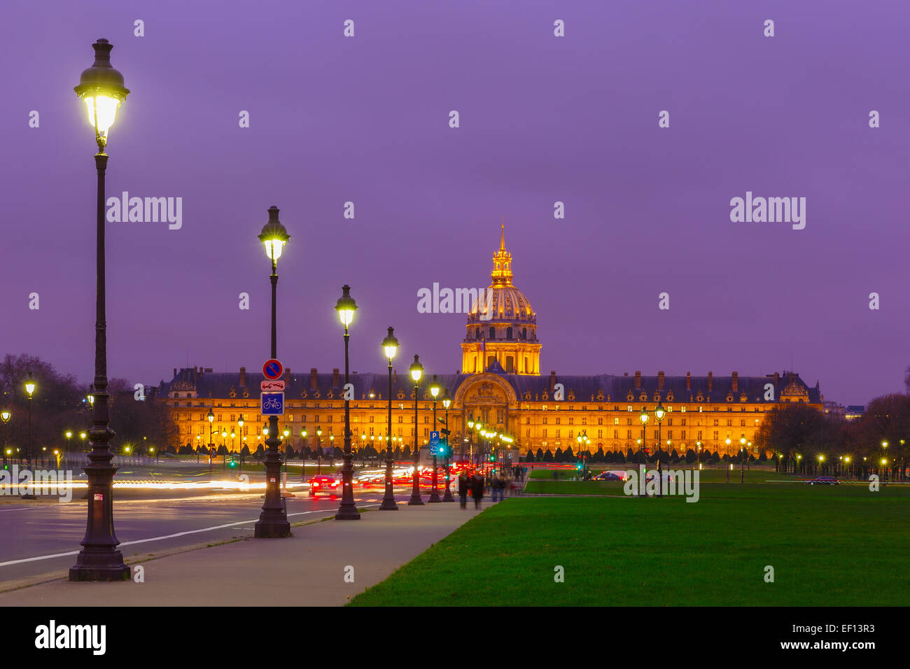 Roadway illumination hi-res stock photography and images - Alamy