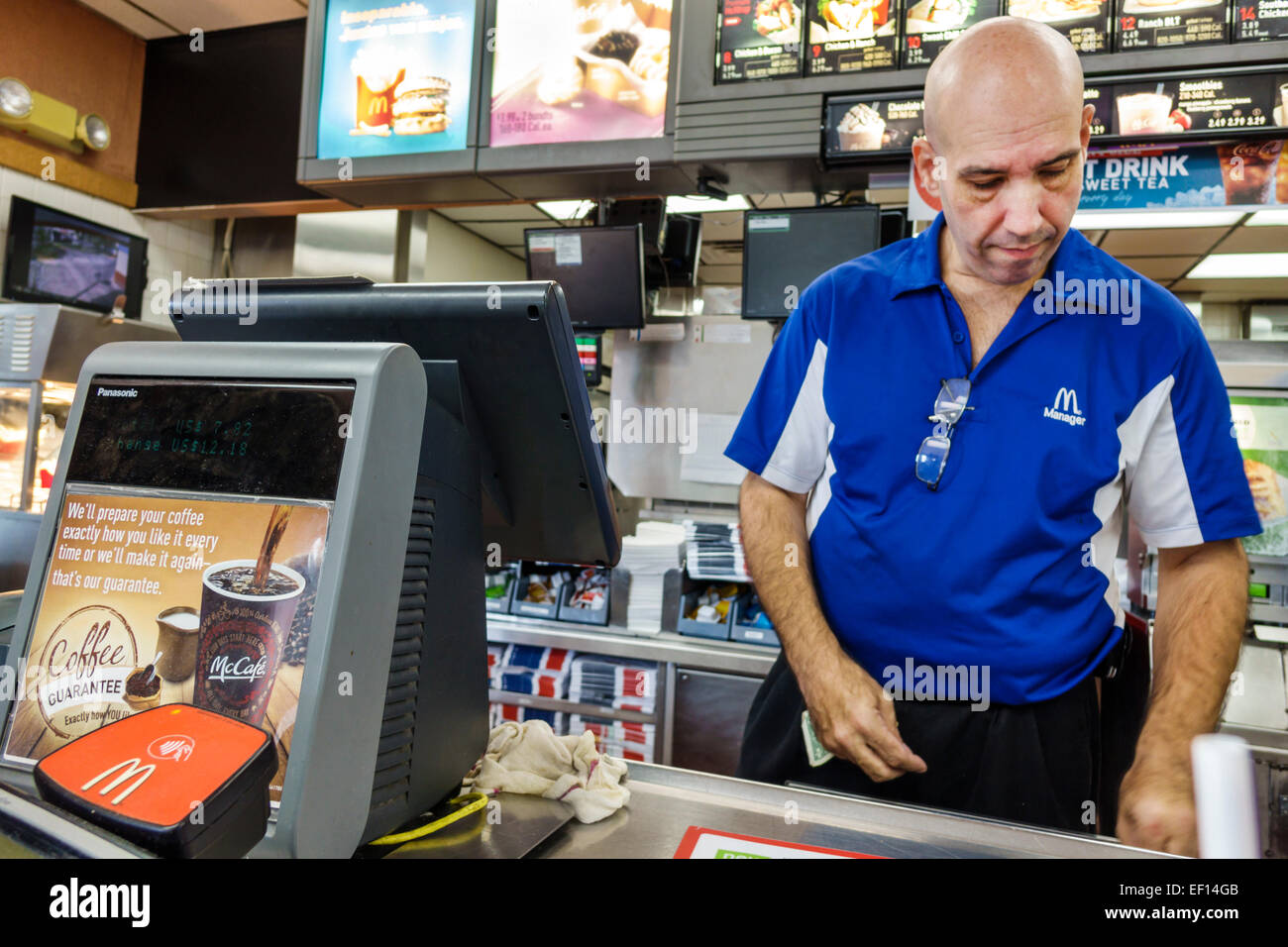 Fast food staff manager hi-res stock photography and images - Alamy