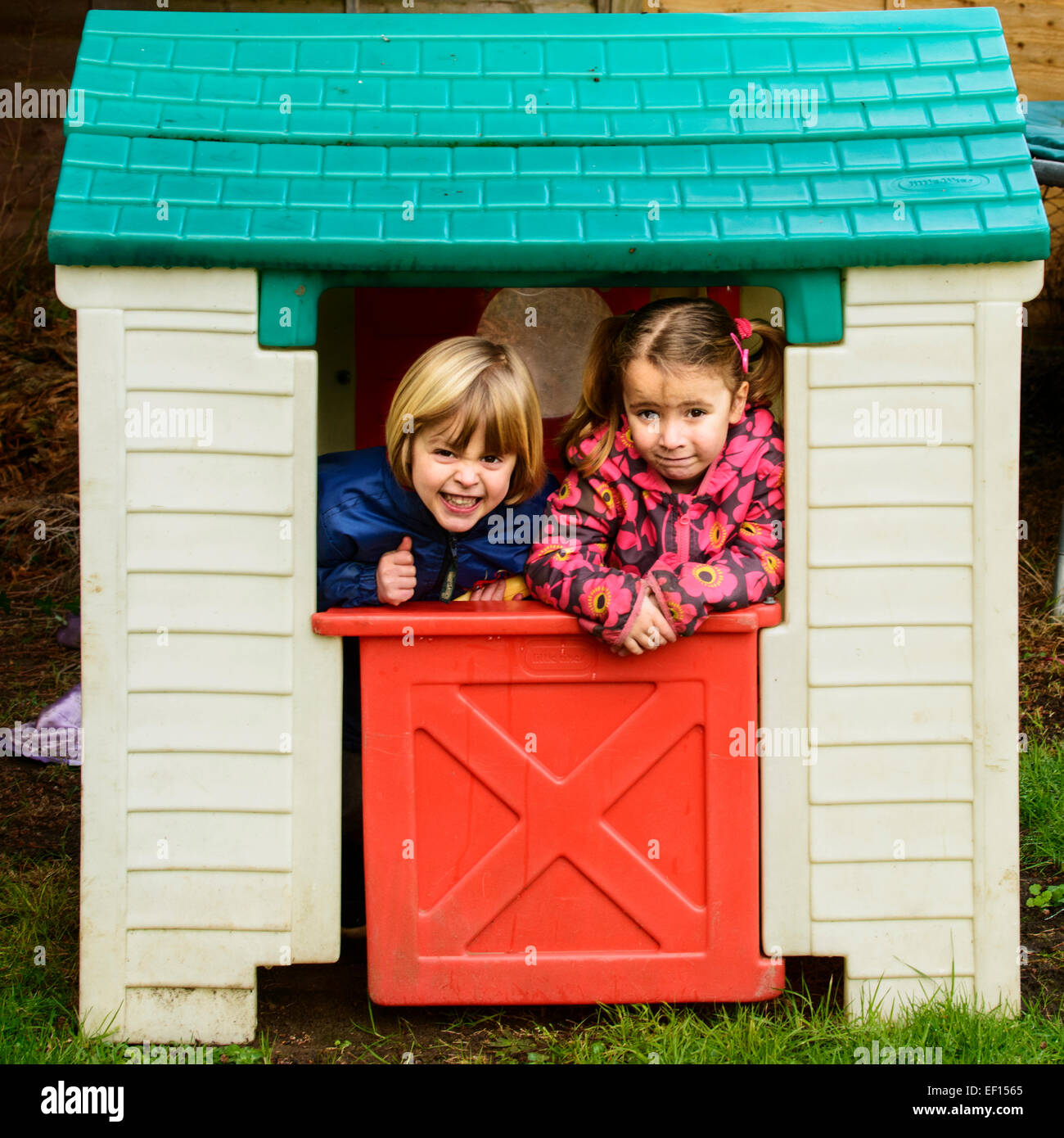 Male and female twins hi-res stock photography and images - Alamy