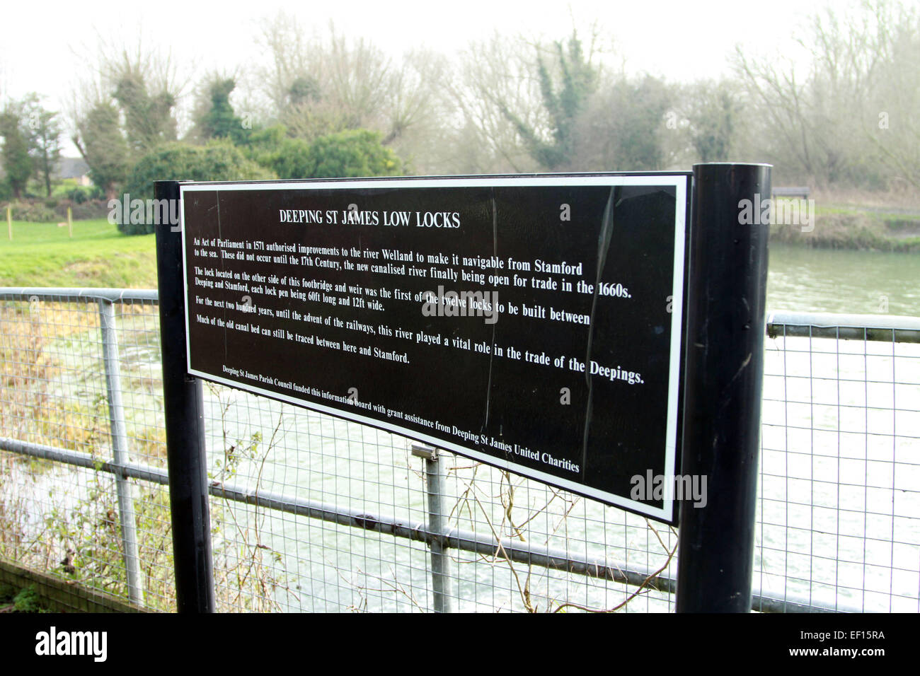 Deeping hi-res stock photography and images - Alamy