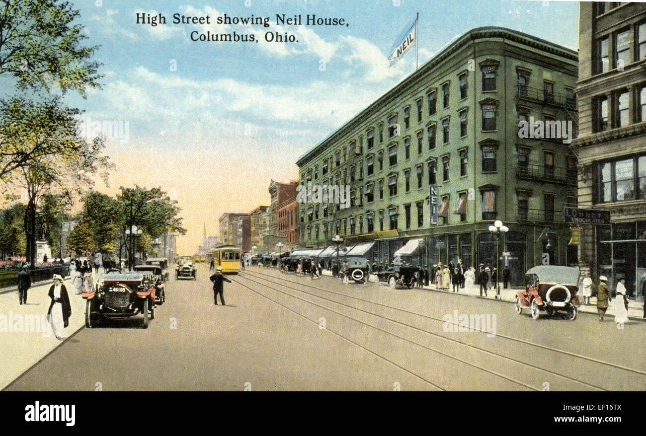 High Street showing Neil House 160 Stock Photo - Alamy