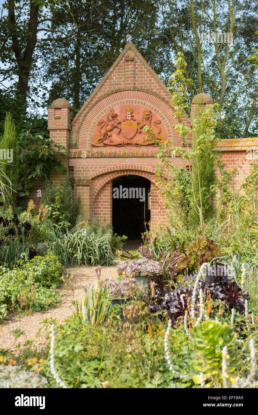 East ruston old vicarage gardens hi-res stock photography and images ...