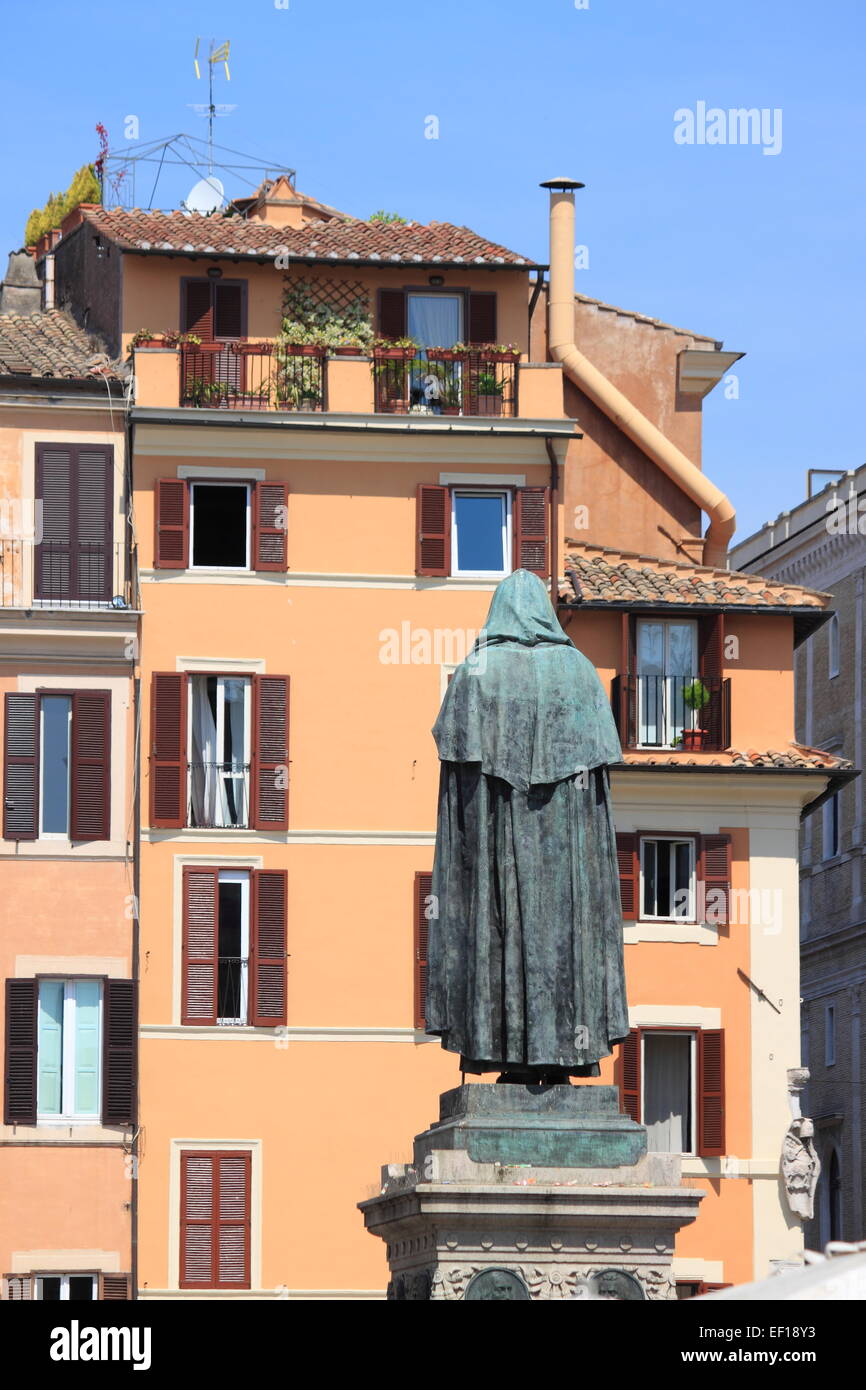 Giordano bruno statue hi-res stock photography and images - Alamy