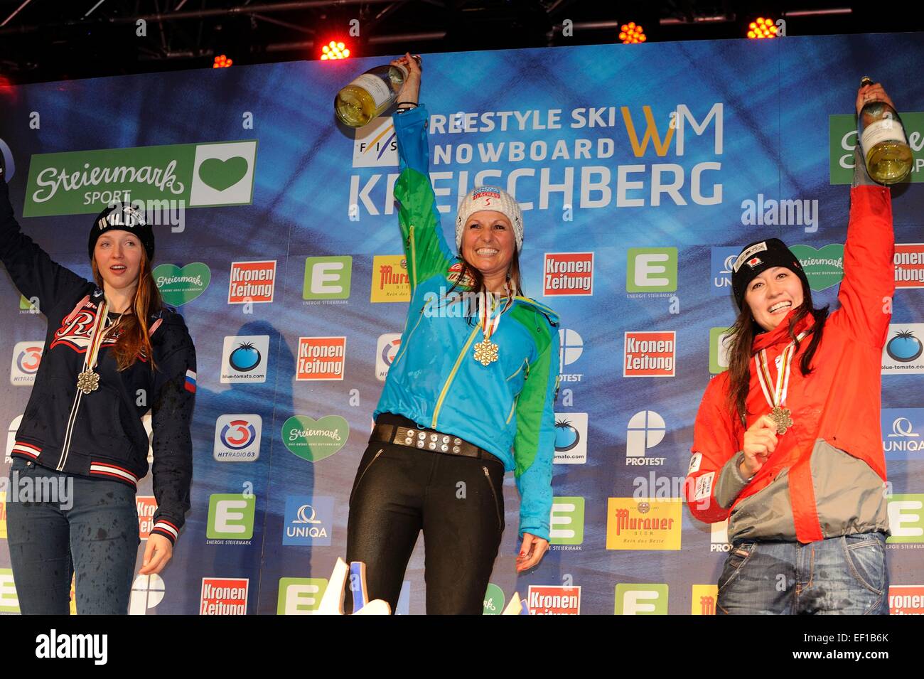 Kreischberg, Austria. 23rd Jan, 2015. (L-R) Alena Zavarzina (RUS ...