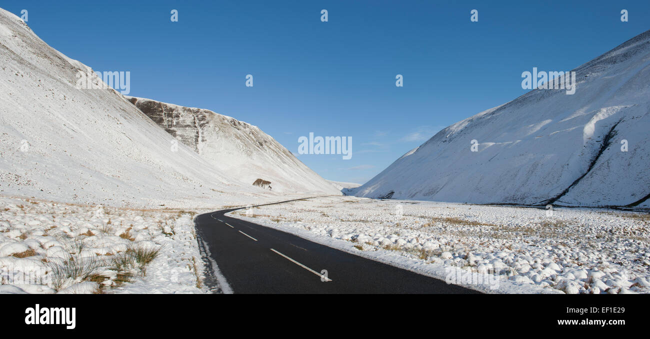 Road through mountains in Grey Mares tail nature reserve. Moffat Valley ...