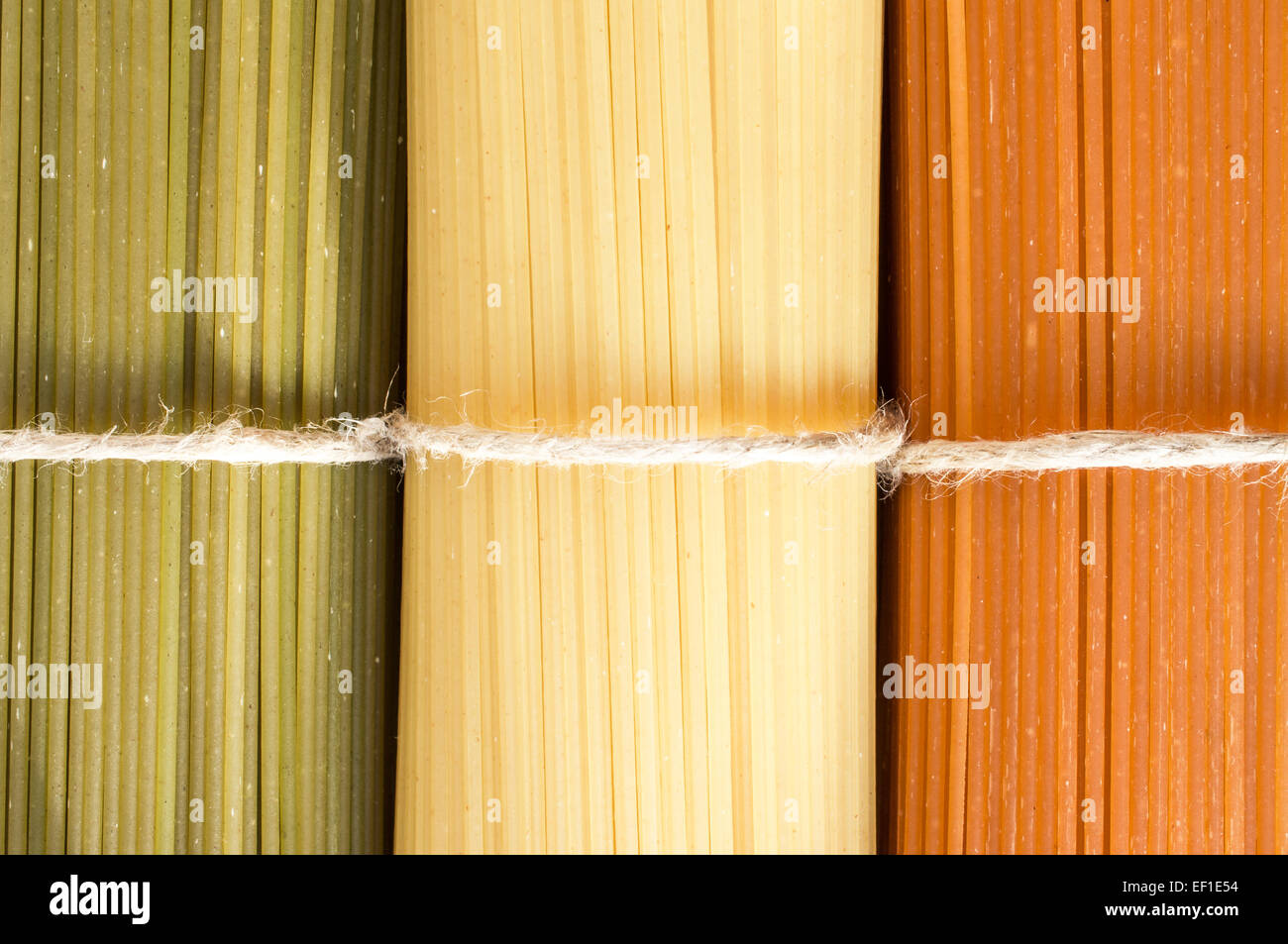 Spaghetti pasta in the colors of the Italian flag Stock Photo - Alamy