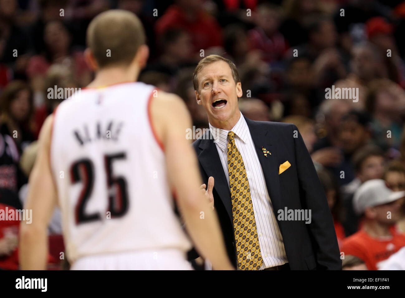 TERRY STOTTS coaches from the sidelines. 24th Jan, 2015. The Portland ...