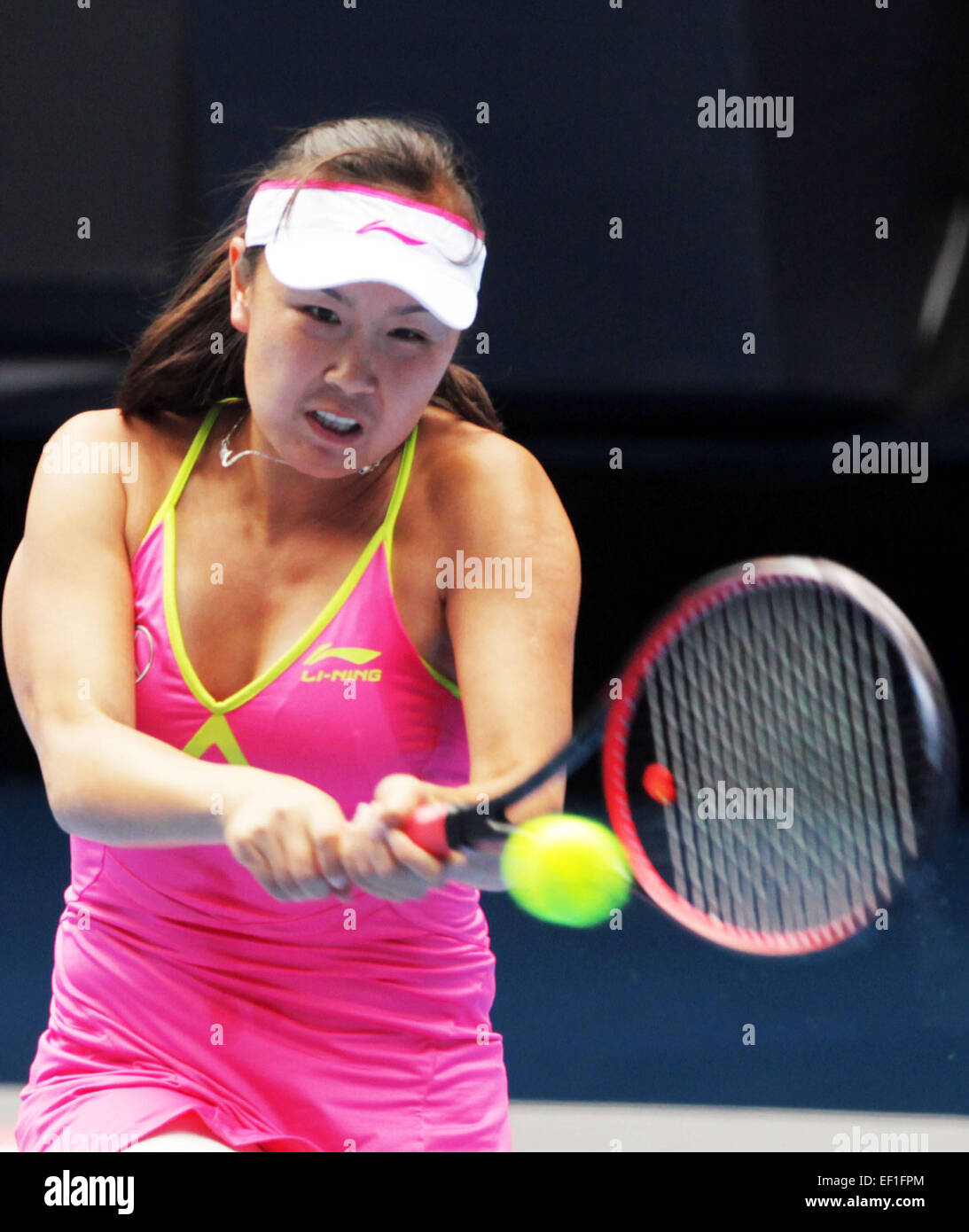 Peng shuai china returns ball hi-res stock photography and images - Alamy