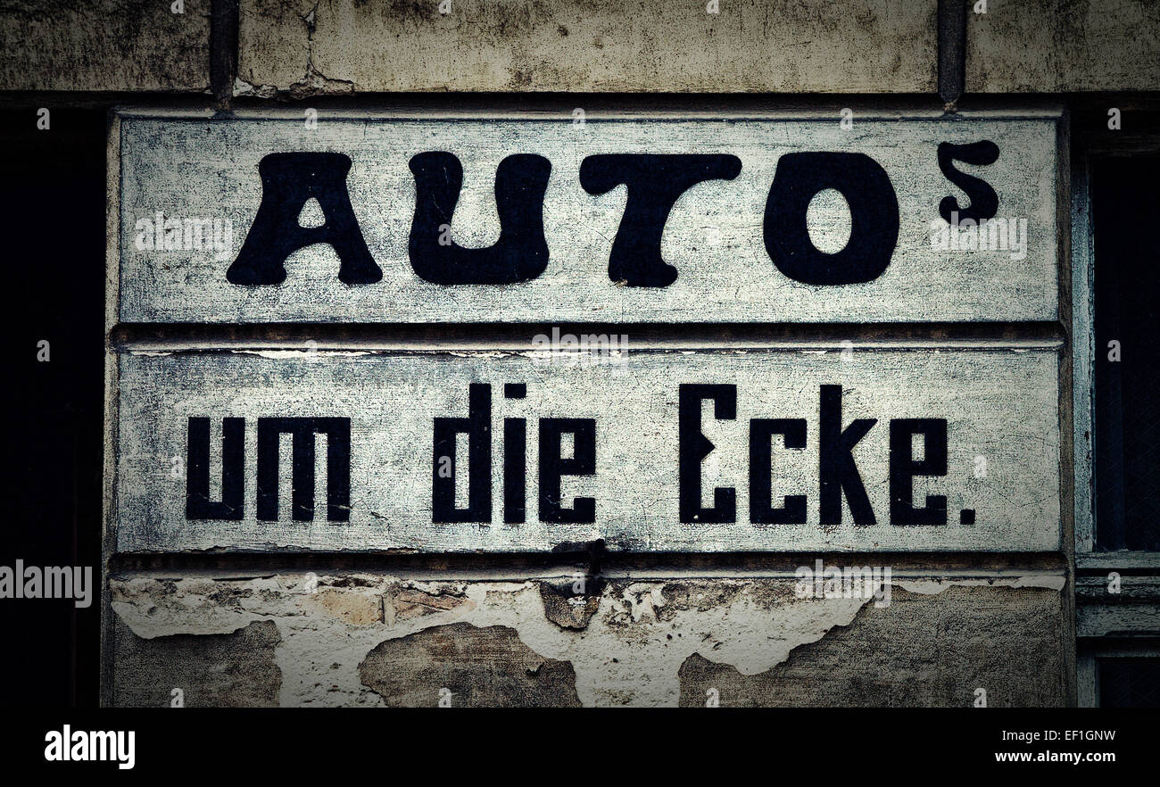 Building with sign on wall hi-res stock photography and images - Alamy