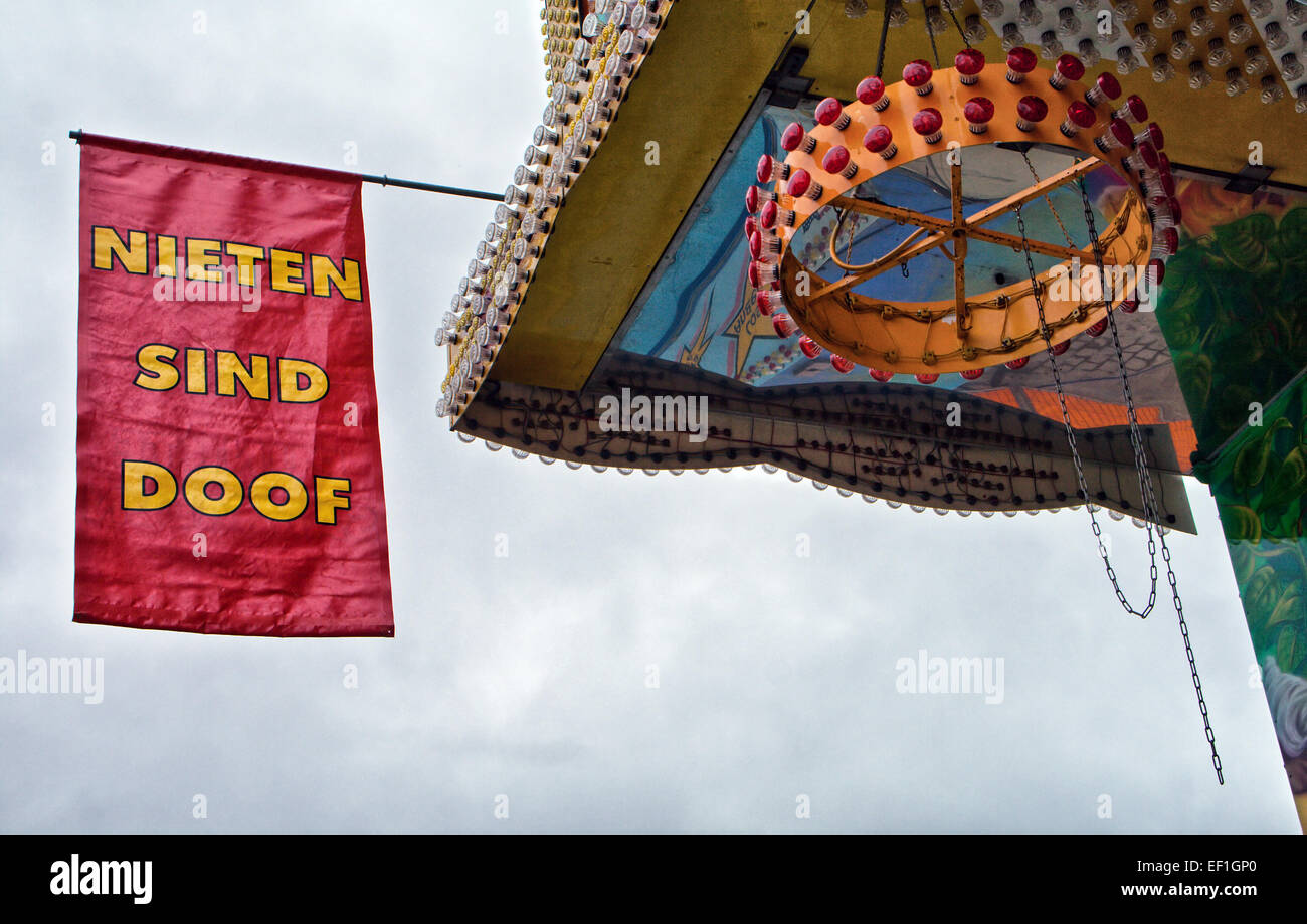 Lottery booth hi-res stock photography and images - Alamy