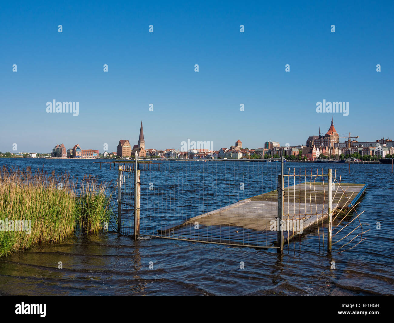 Flood view hi-res stock photography and images - Alamy