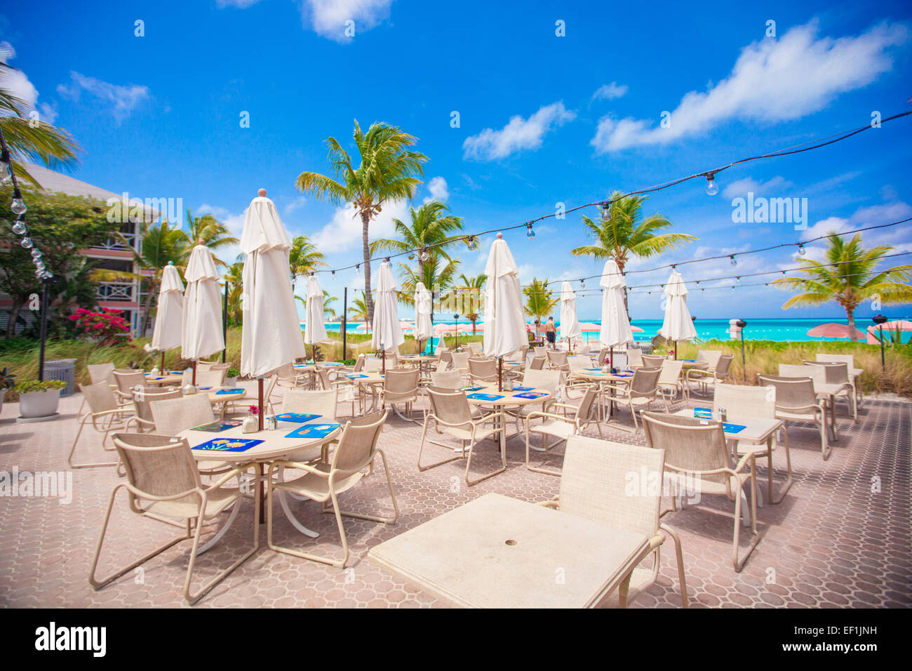 Outdoor cafe on tropical beach Stock Photo - Alamy