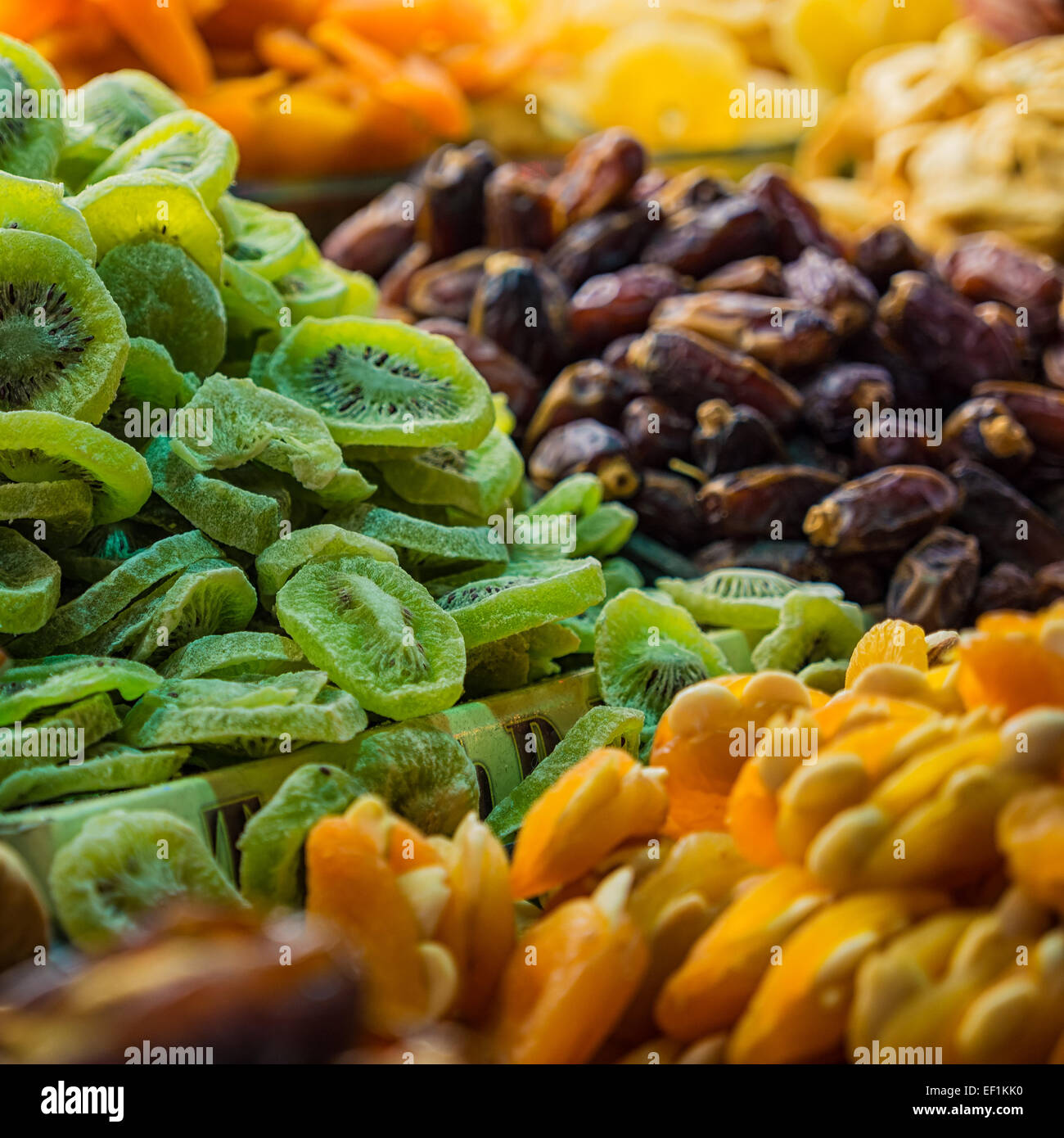 Fruits on a bazaar in Istanbul (Turkey Stock Photo - Alamy