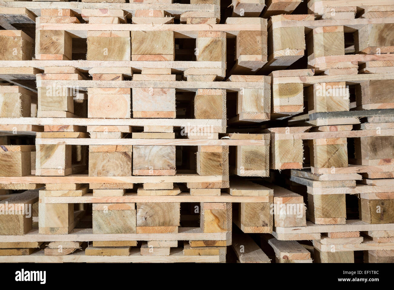 detail of stock wood pallet Stock Photo - Alamy