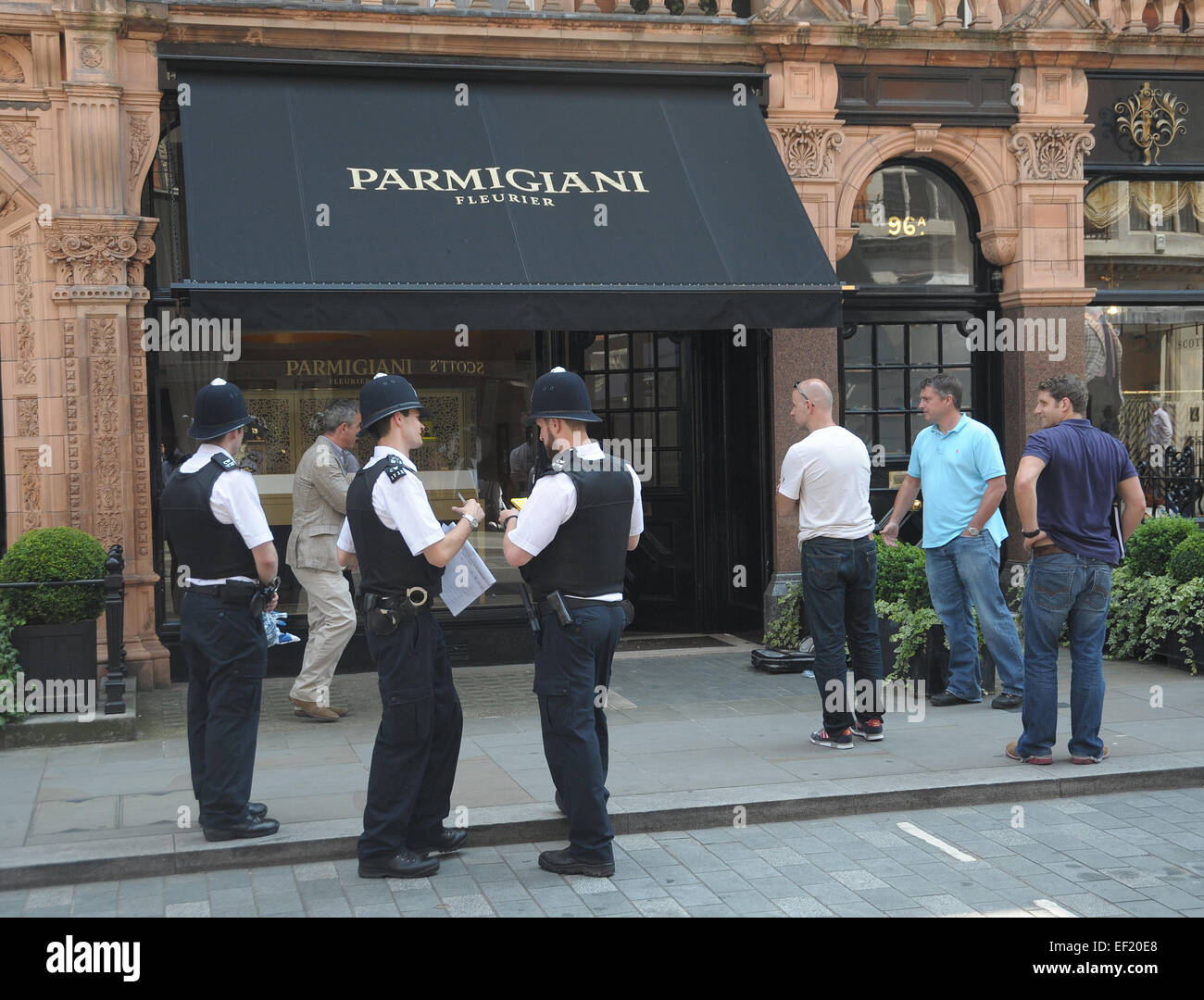 Police attend the scene of a failed attempted robbery at luxury ...