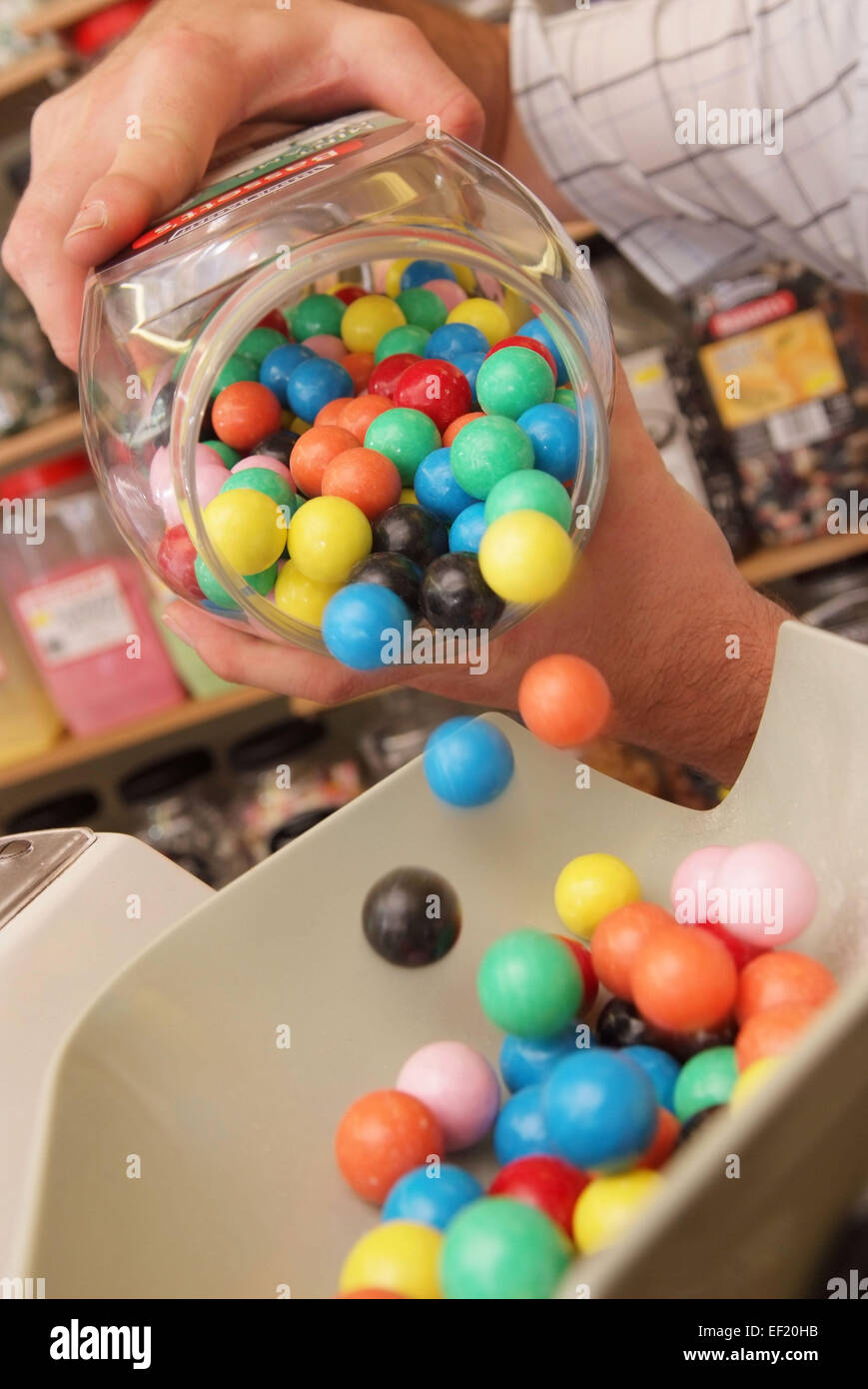 Traditional uk sweets hi-res stock photography and images - Alamy