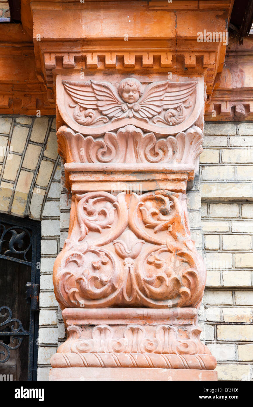 Classical architecture detail hi-res stock photography and images - Alamy