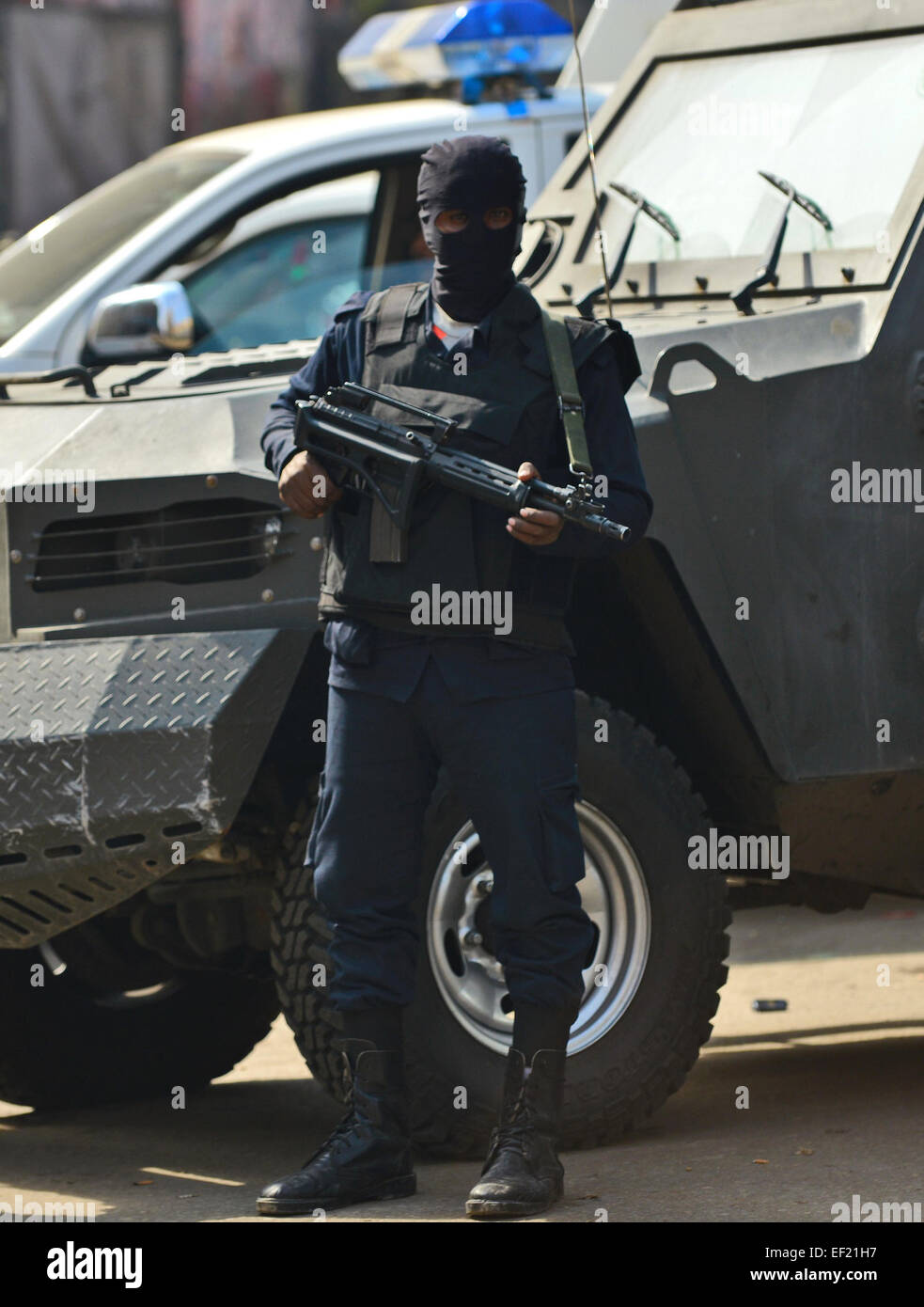 Cairo uprising 2011 protests hi-res stock photography and images - Alamy