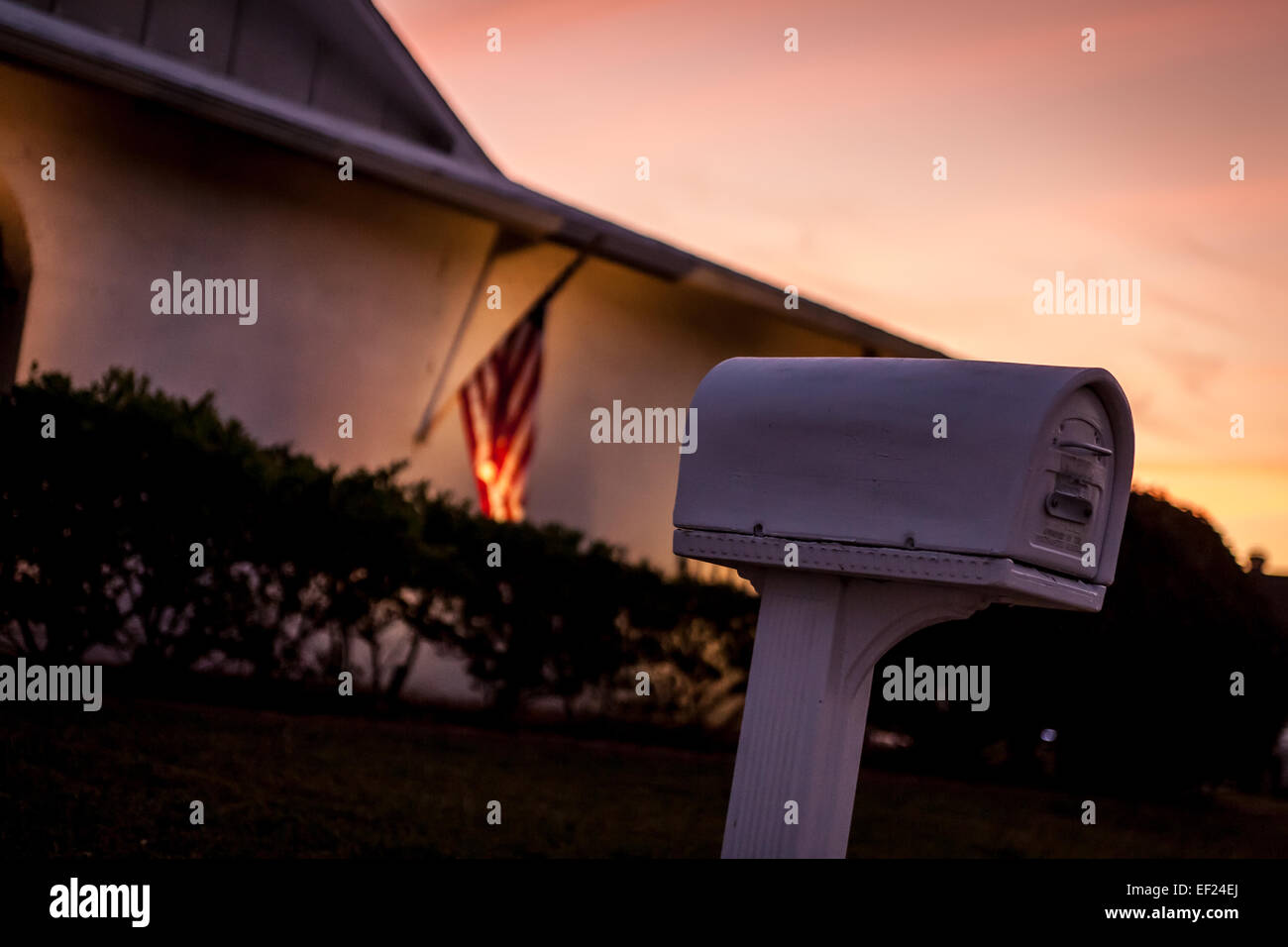 Postbox american flag hi-res stock photography and images - Alamy