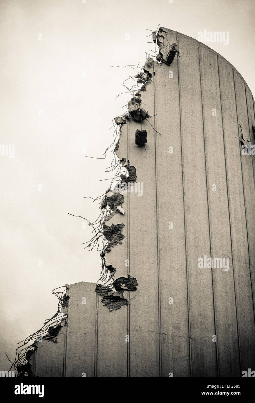 Stone demolition hi-res stock photography and images - Alamy