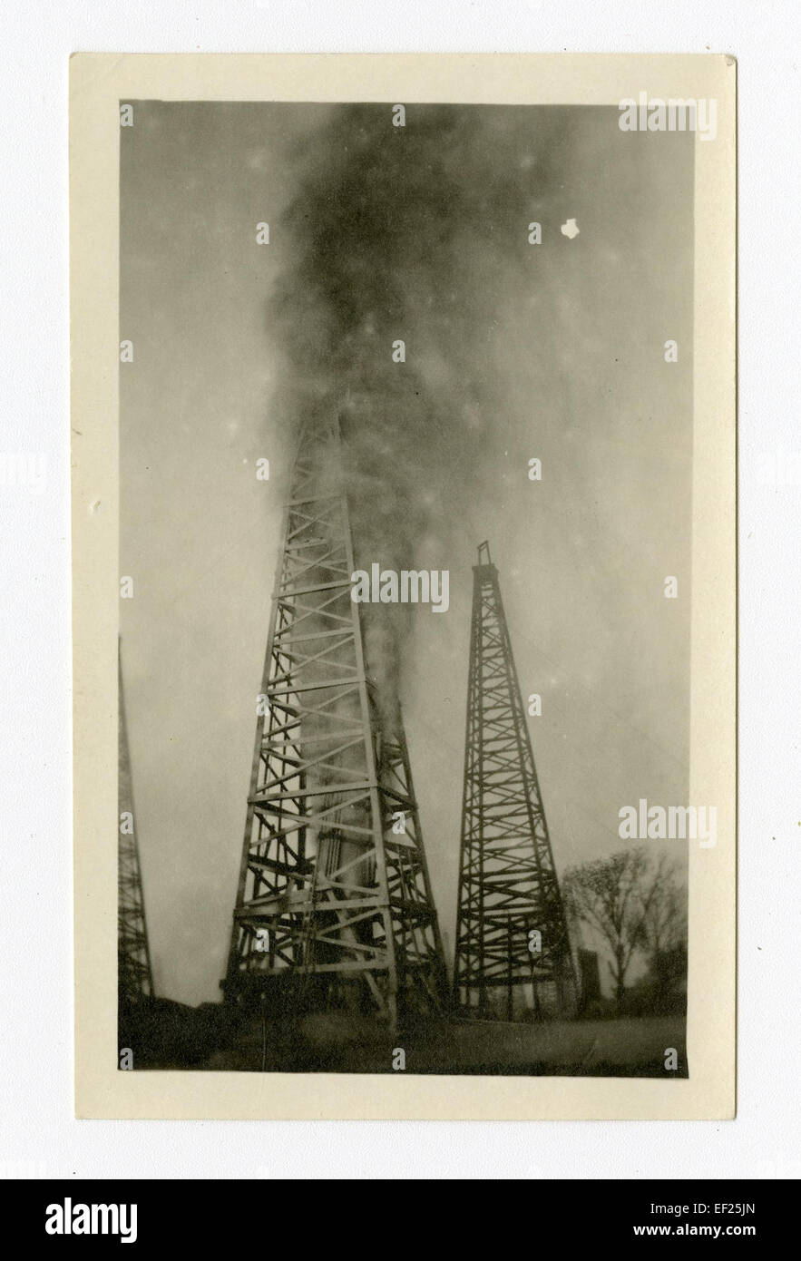 Oil Gusher High Resolution Stock Photography and Images - Alamy