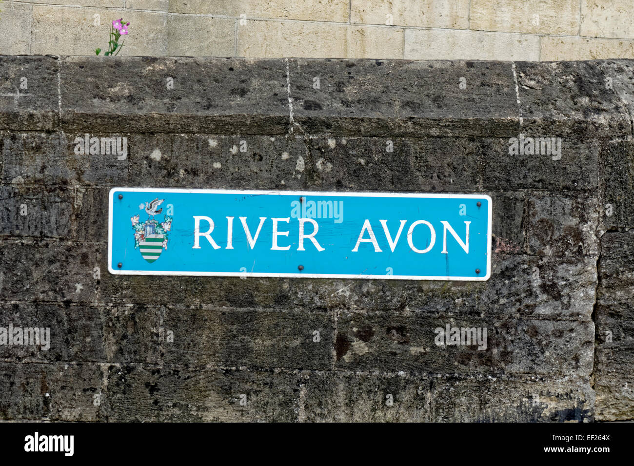 Avon sign hi-res stock photography and images - Alamy