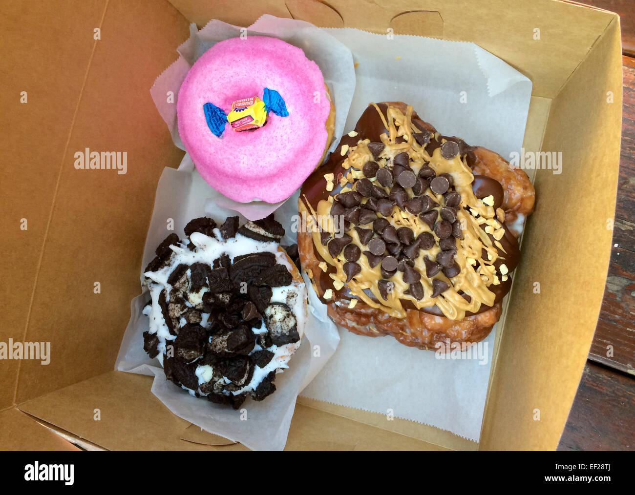 Portland, Oregon, USA. 08th Nov, 2015. Different kinds of doughnuts ...