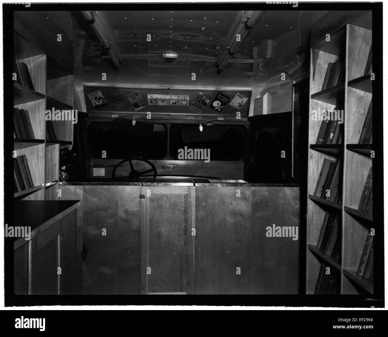 Vintage bookmobile hi-res stock photography and images - Alamy
