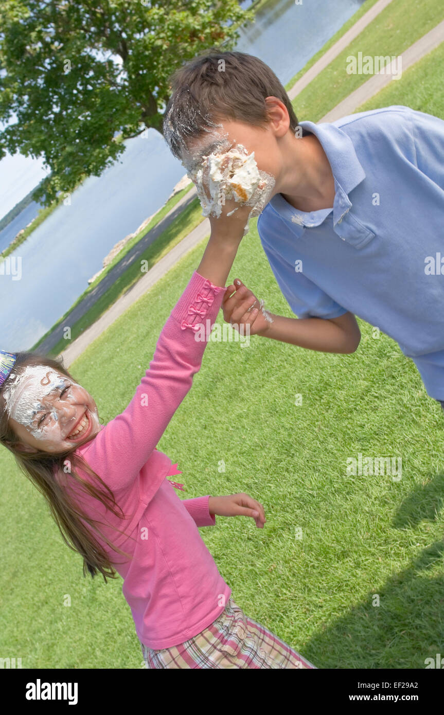 Boys two eye contact fight hi-res stock photography and images - Alamy
