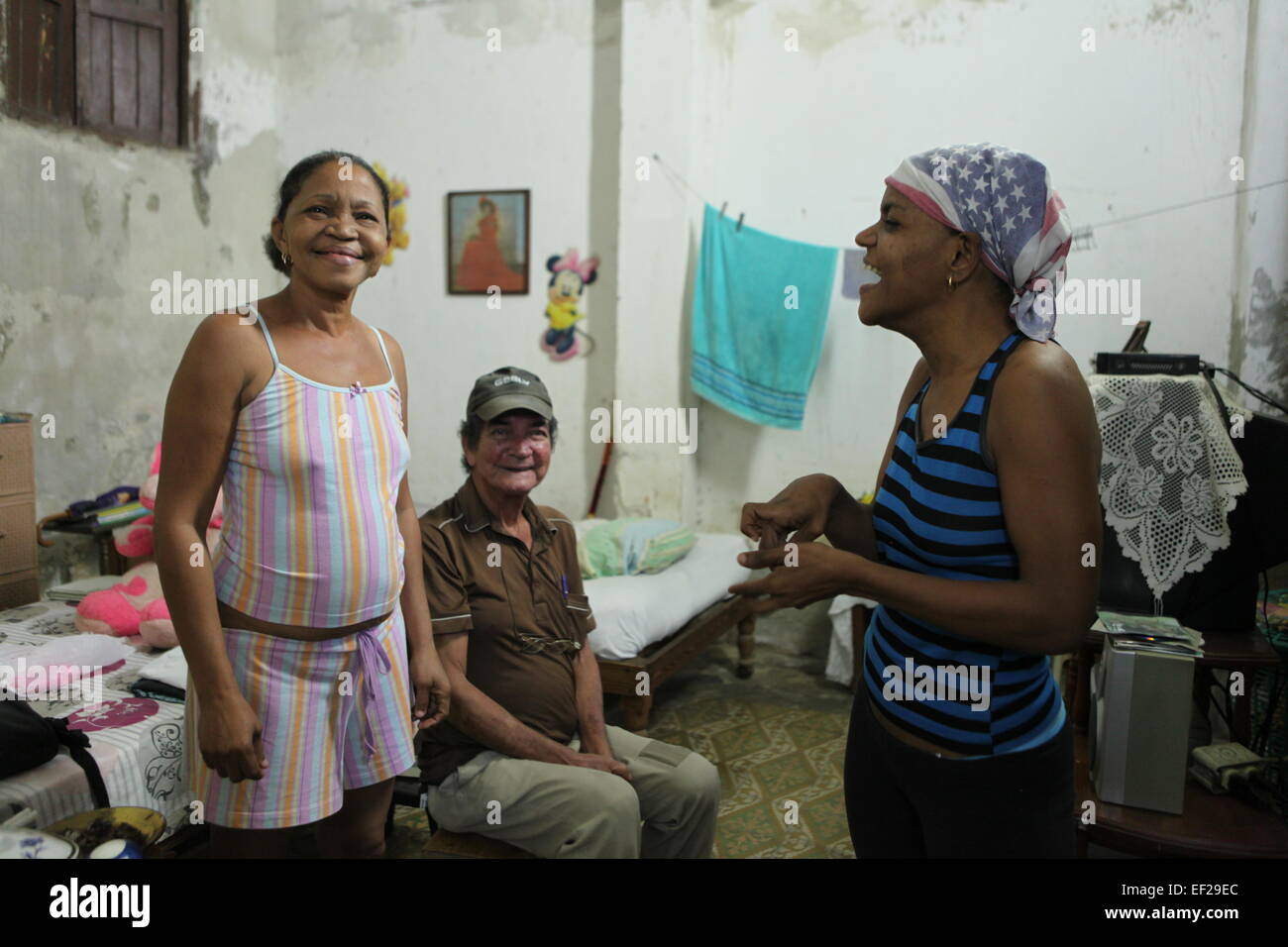 Havana cuba family home hi-res stock photography and images - Alamy