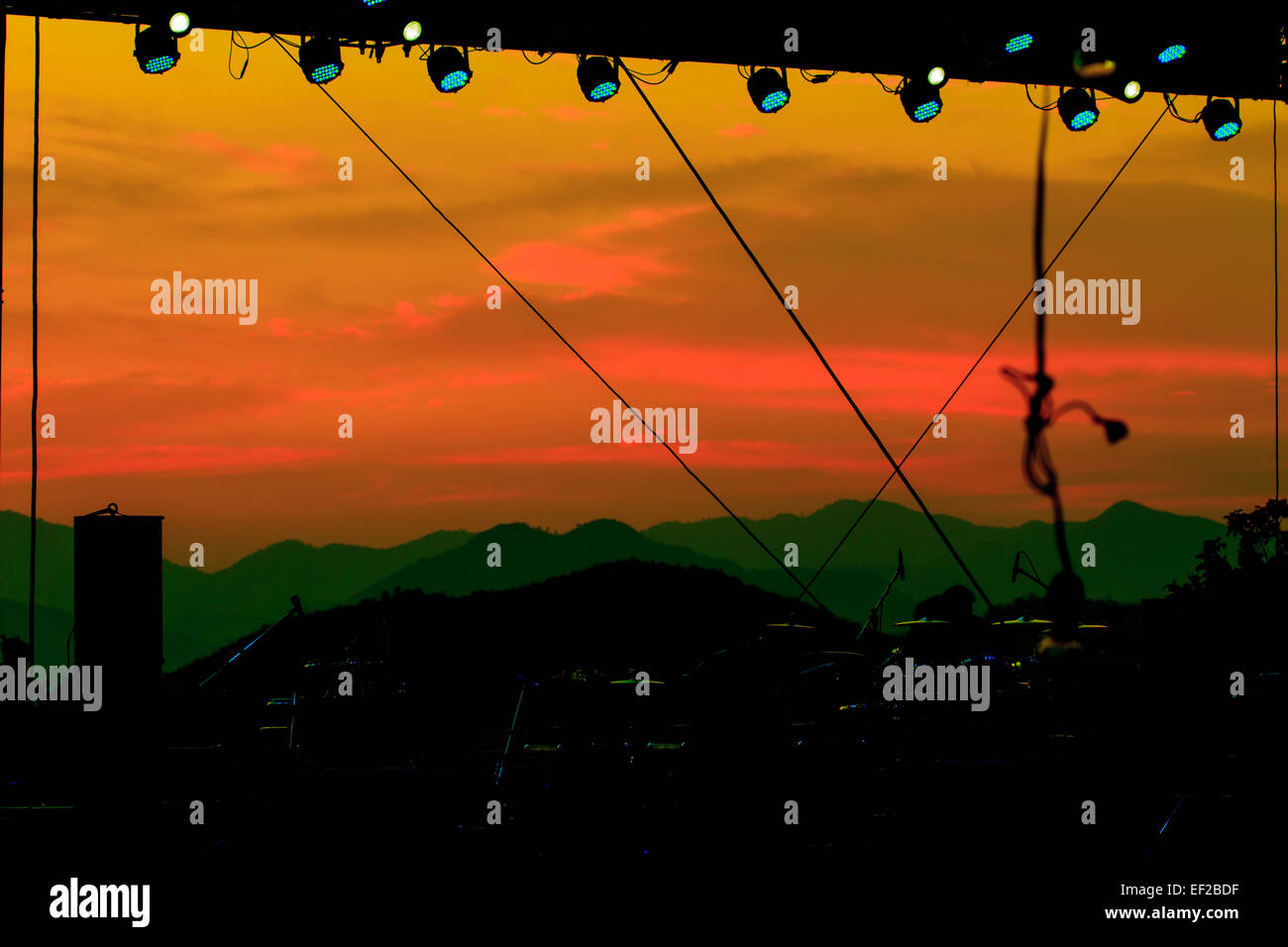 Stage lighting spotlights hi-res stock photography and images - Alamy