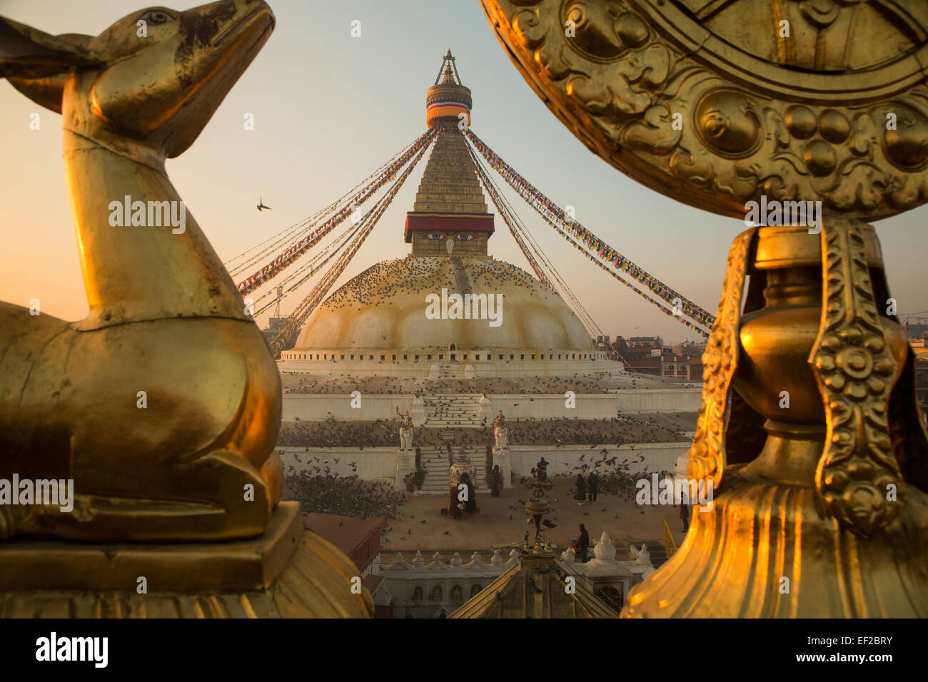 Nepal hi-res stock photography and images - Alamy