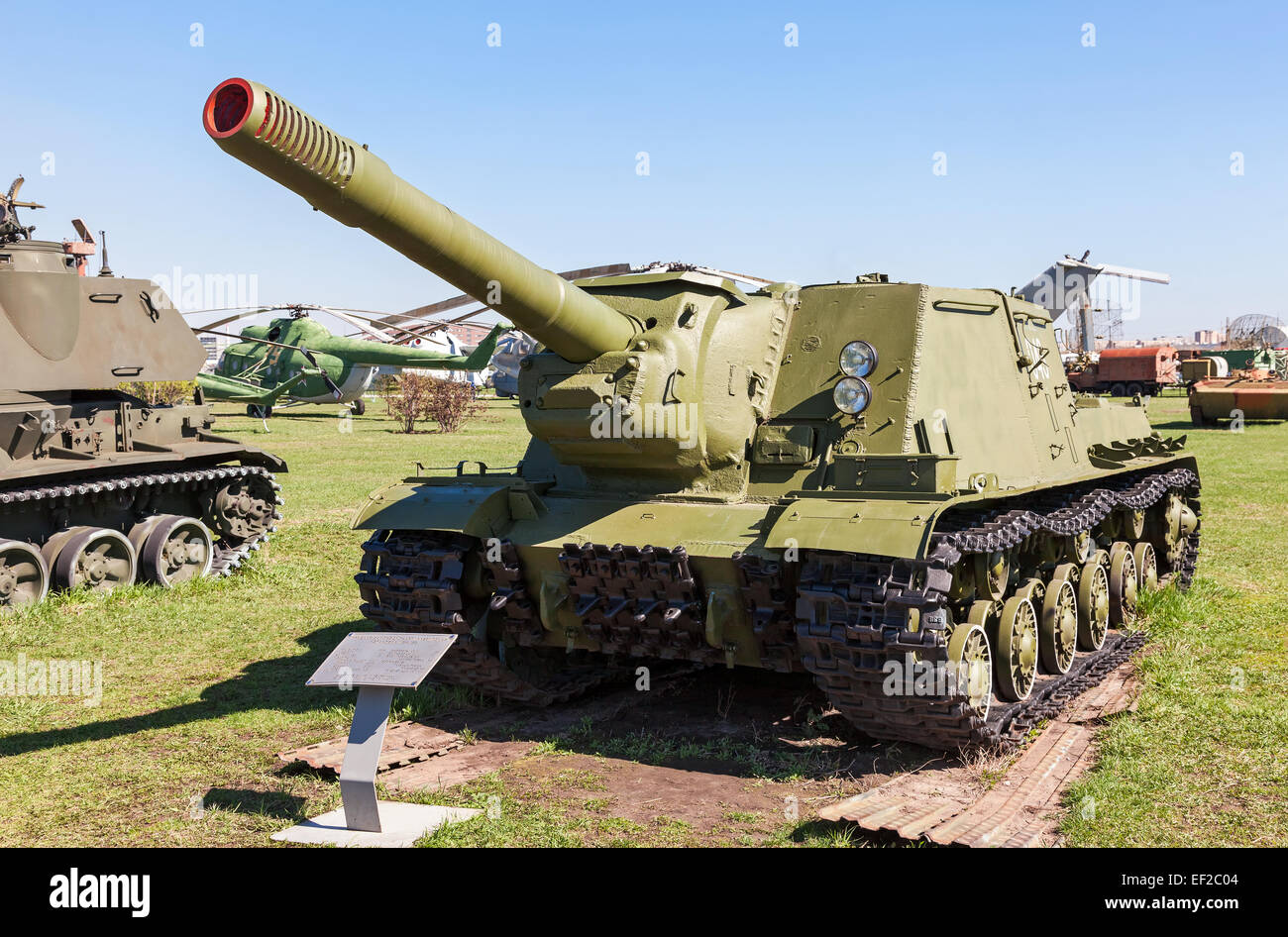 Soviet self-propelled artillery gun ISU-152 in Togliatti Technical ...