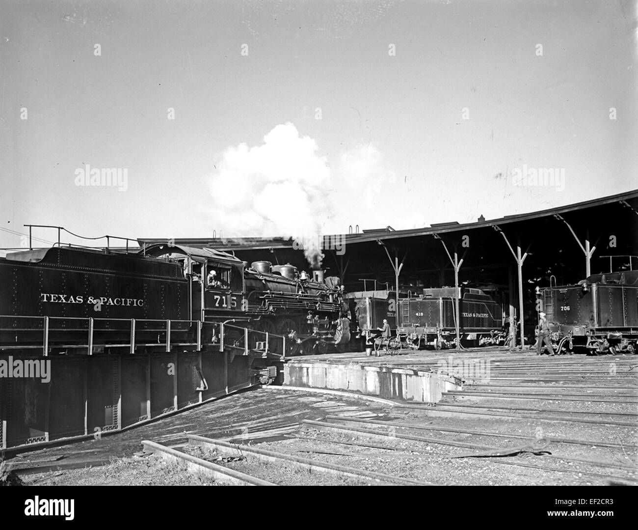 Locomotive 715 on a turntable at a Texas & Pacific Railway facility ...
