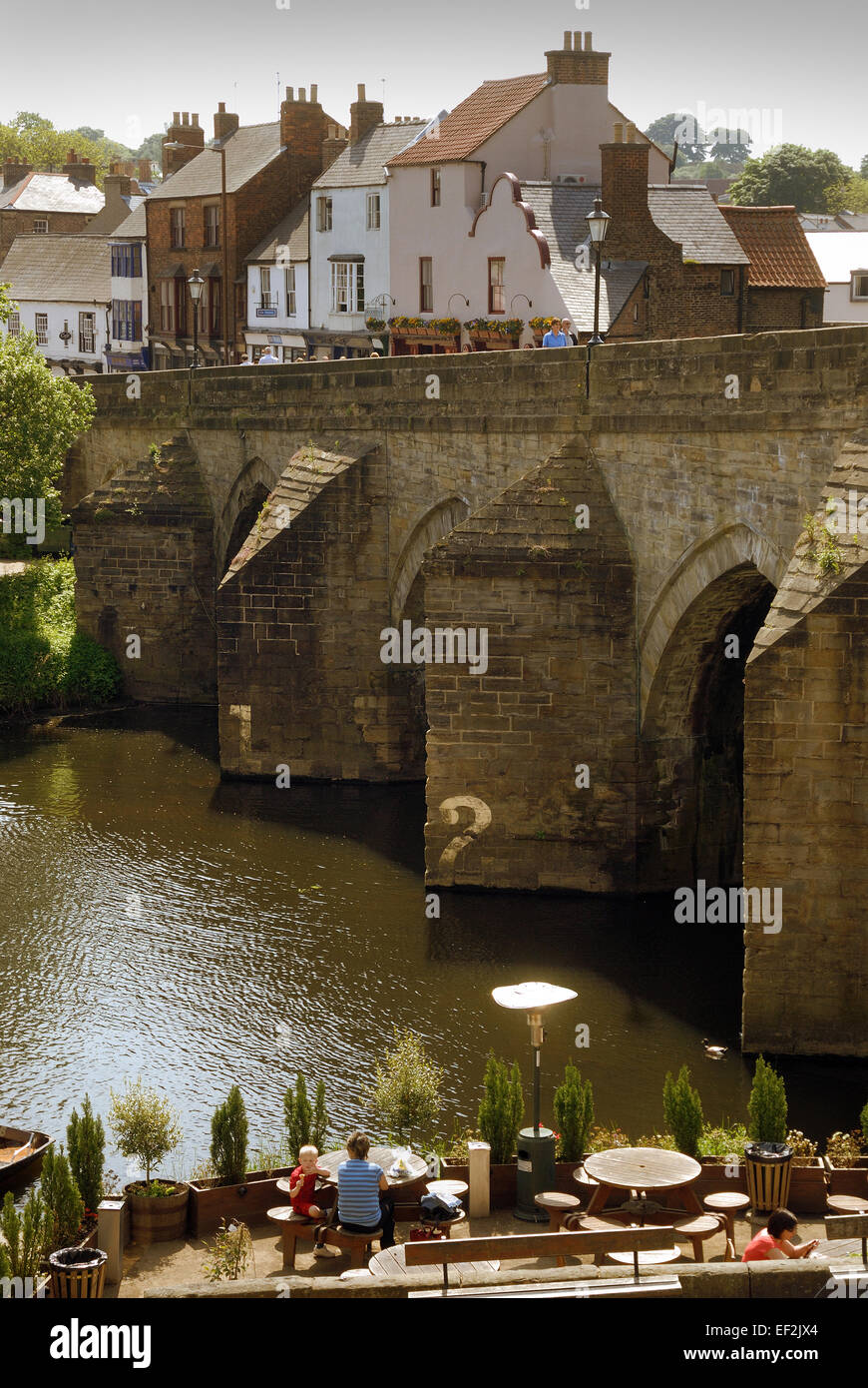 Elvet bridge, Durham Stock Photo - Alamy