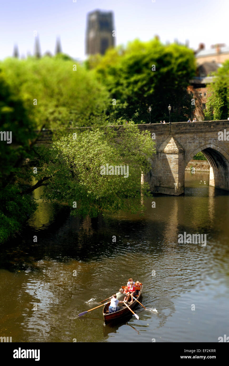 River wear rowing boat hi-res stock photography and images - Alamy