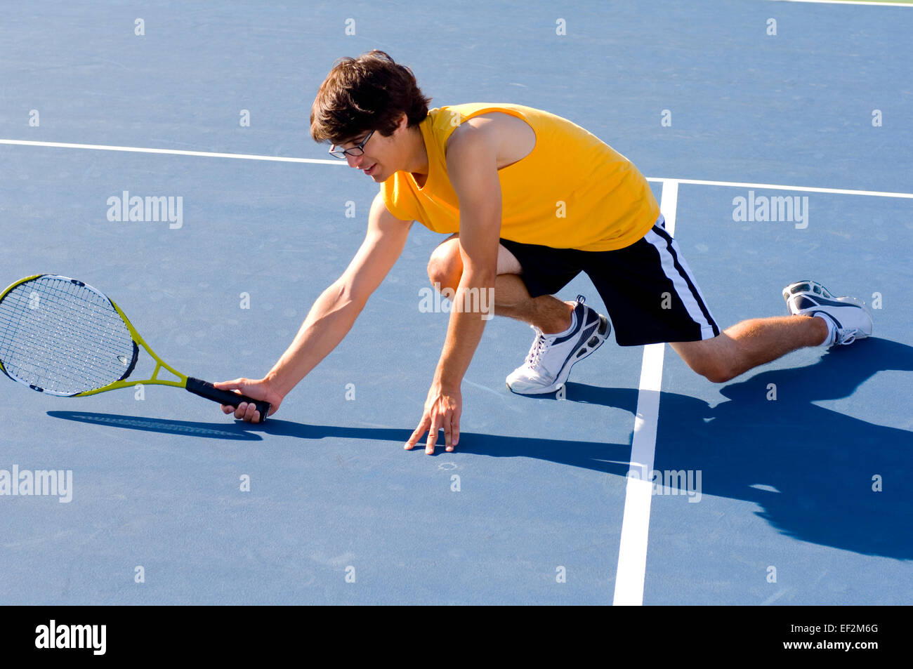 Juvenile tennis player hi-res stock photography and images - Alamy