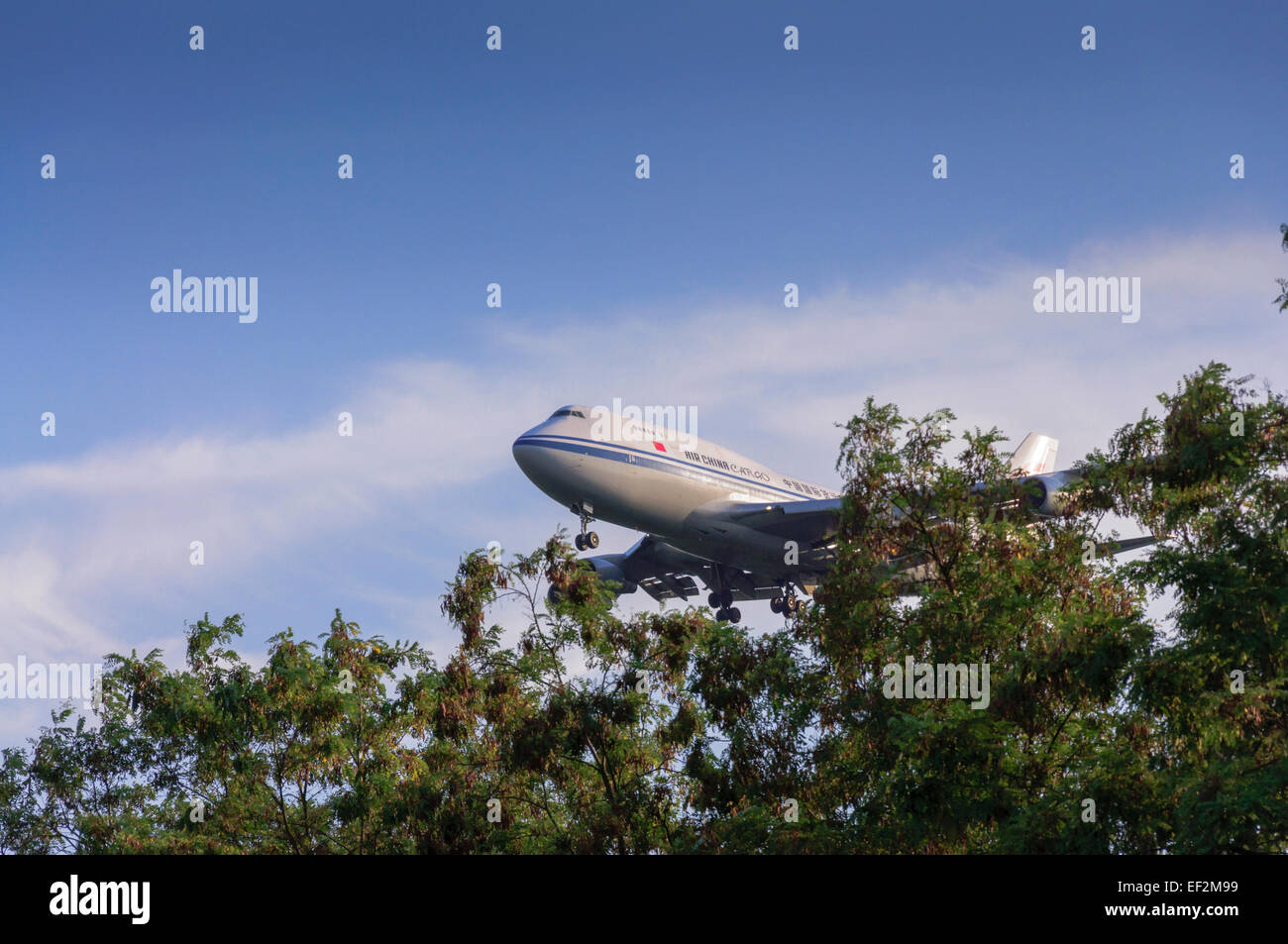 Boeing 747 freighter hi-res stock photography and images - Alamy