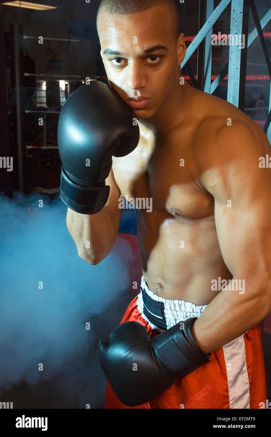Boxing gym portraits hi-res stock photography and images - Alamy