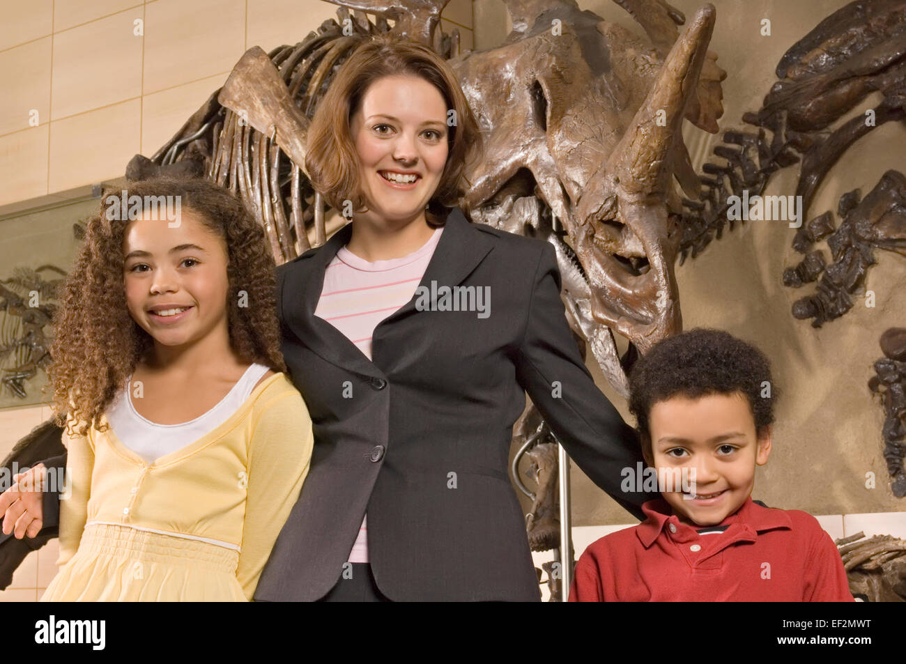 Grade 6 school trip hi-res stock photography and images - Alamy