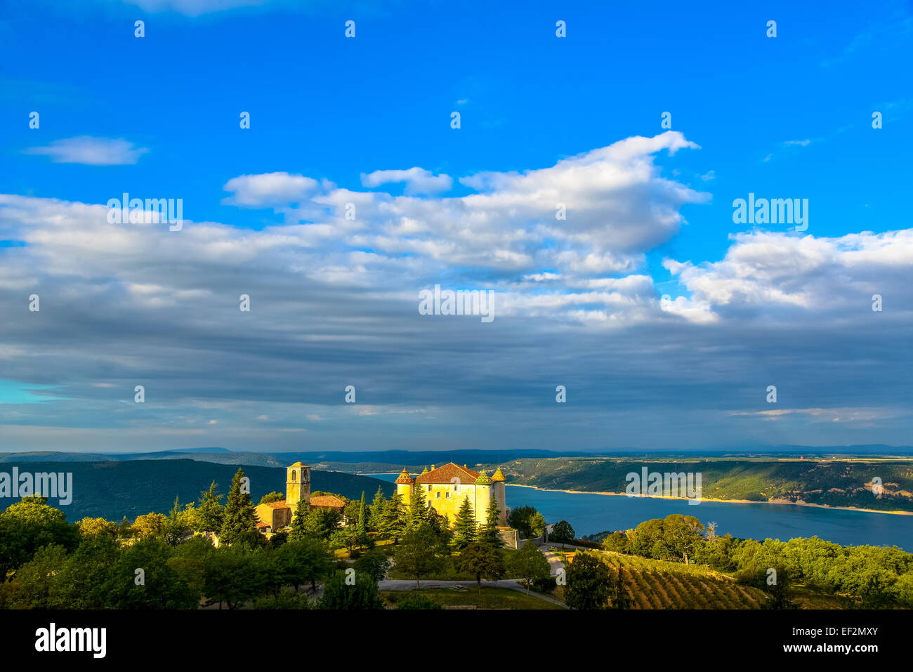 view at lake st croix with castle at aiguines in france Stock Photo - Alamy