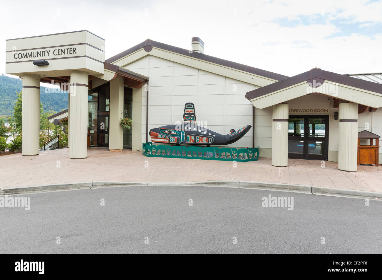 Northwest Native Expressions Art Gallery of a S’klallam tribe ...