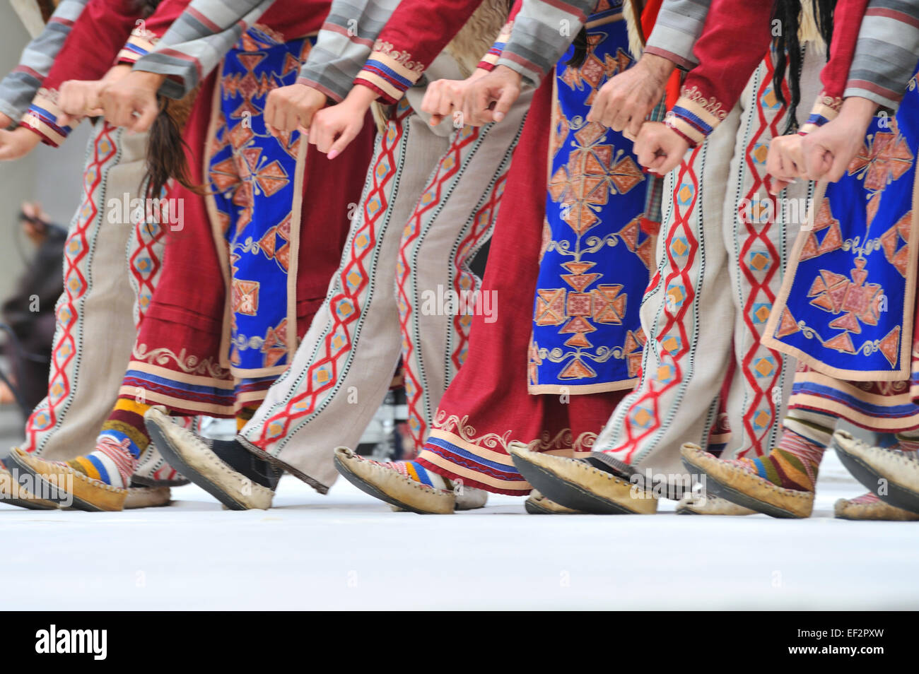 Armenian folk dance hi-res stock photography and images - Alamy