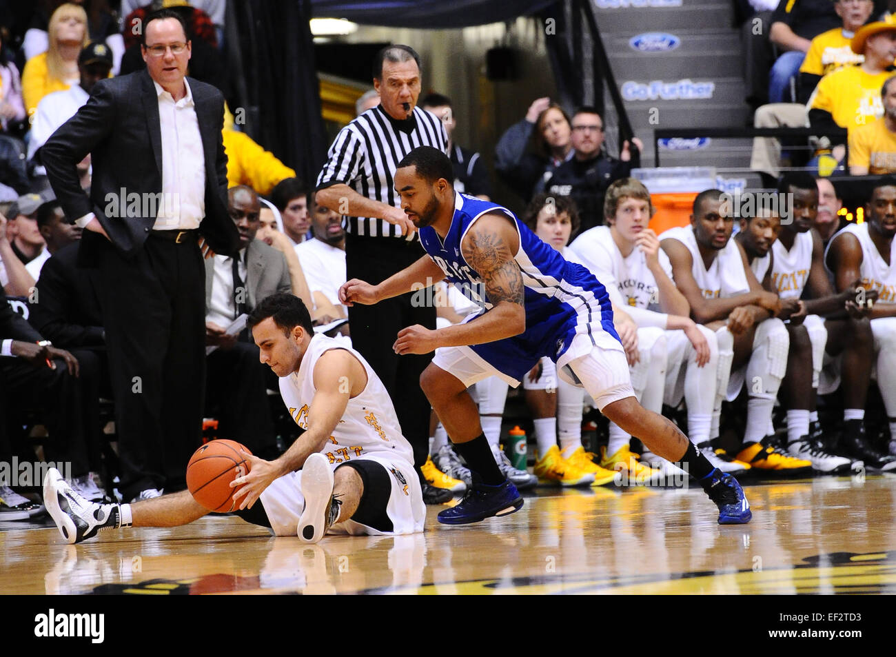 Wichita state shocker cheerleaders hi-res stock photography and images ...