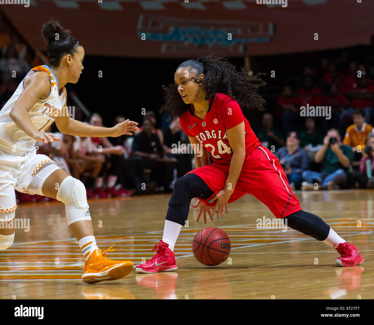 January 25, 2015: Marjorie Butler #24 of the Georgia Lady Bulldogs ...