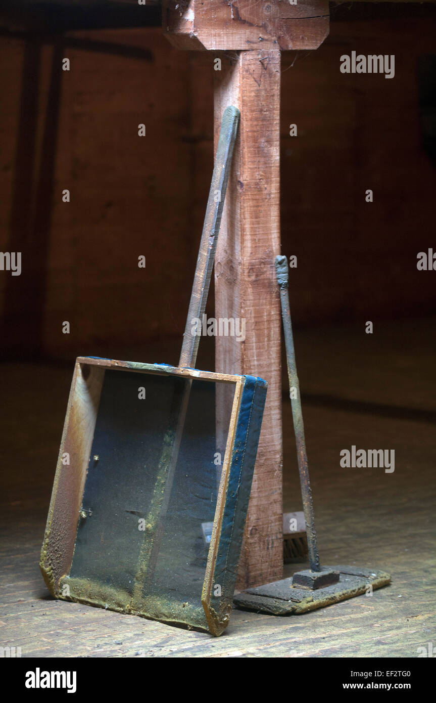 Hop harvest hi-res stock photography and images - Alamy