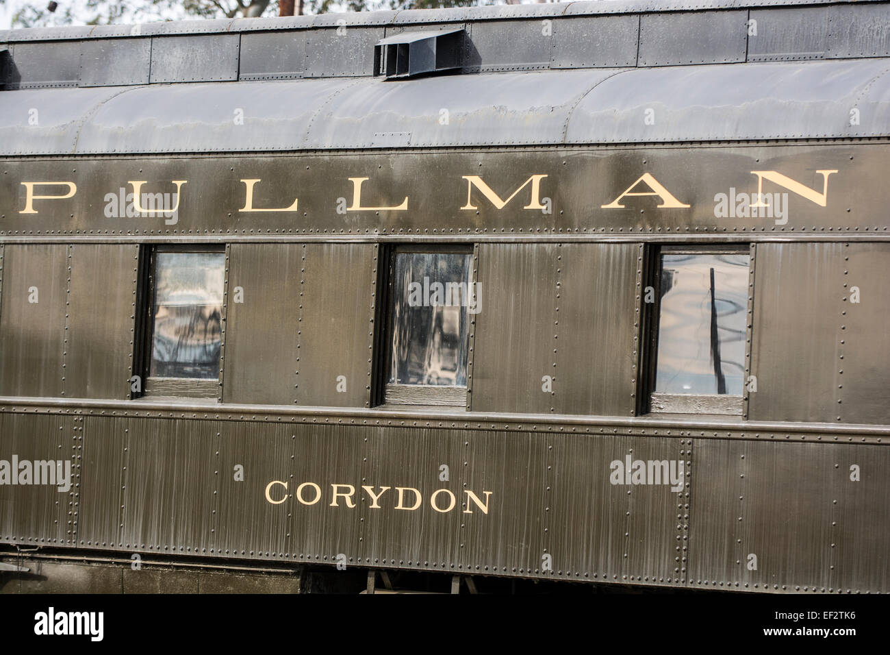Pullman train hi-res stock photography and images - Alamy