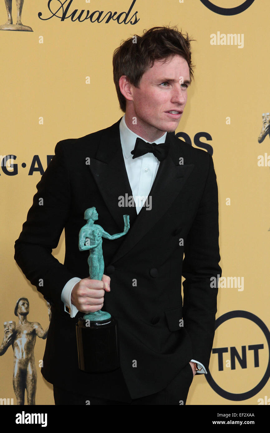 Los Angeles, California, USA. 25th Jan, 2015. Eddie Redmayne poses in ...