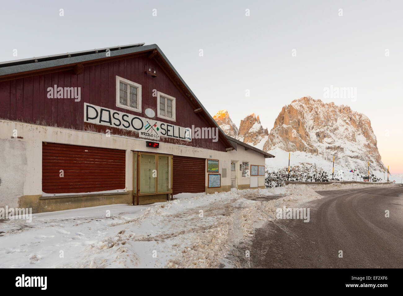 Mountain view refuge hut building at Sella pass in winter season ...